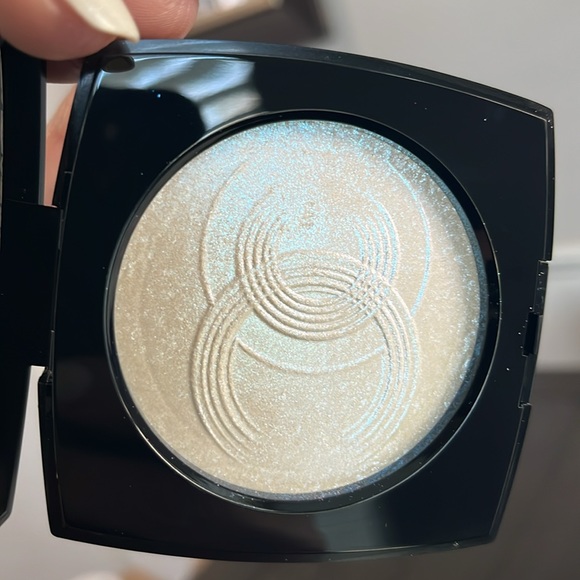 CHANEL | Makeup | Chanel Limited Edition Lumire De Locan Illuminating ...